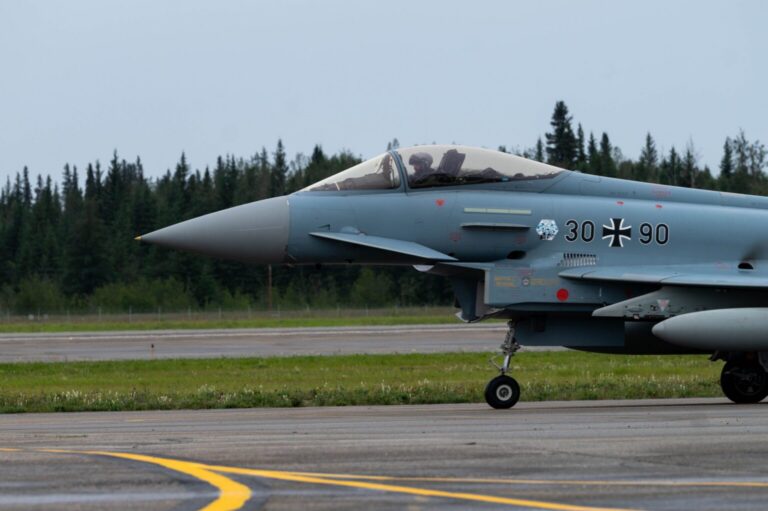MBDA & Saab Will Modernise Germany's Long Range Taurus Missiles ...